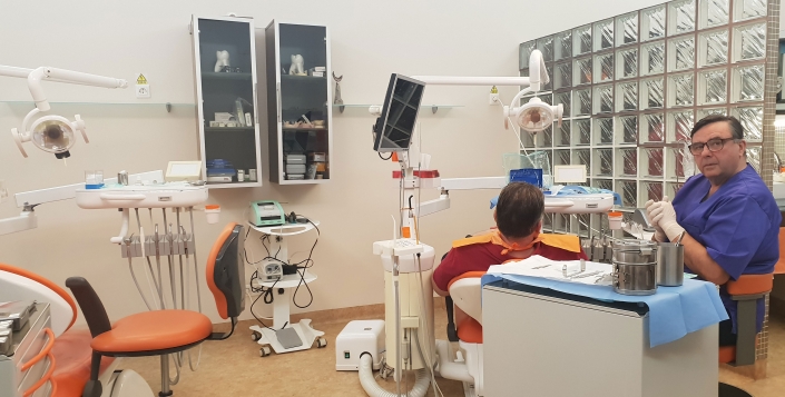 Galerie foto - Dr. Nistor - Cabinet Stomatologic și de Chirurgie Orală